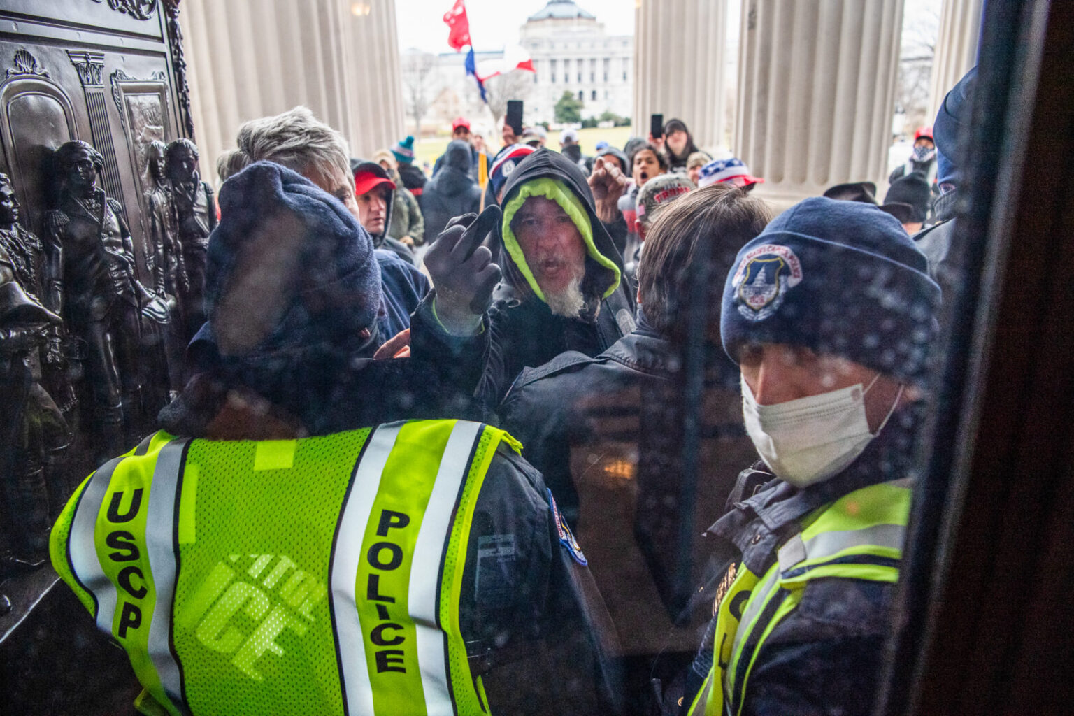 The January 6th insurrection in photos – Roll Call