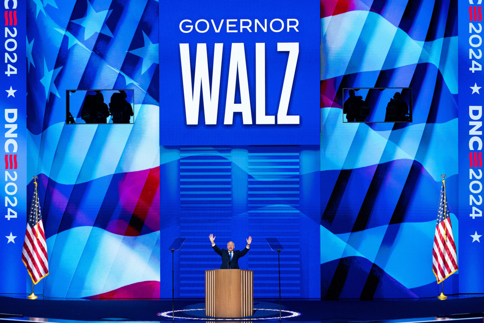 Capitol Lens | Wall-to-Walz coverage of Day 3 at the DNC - Roll Call