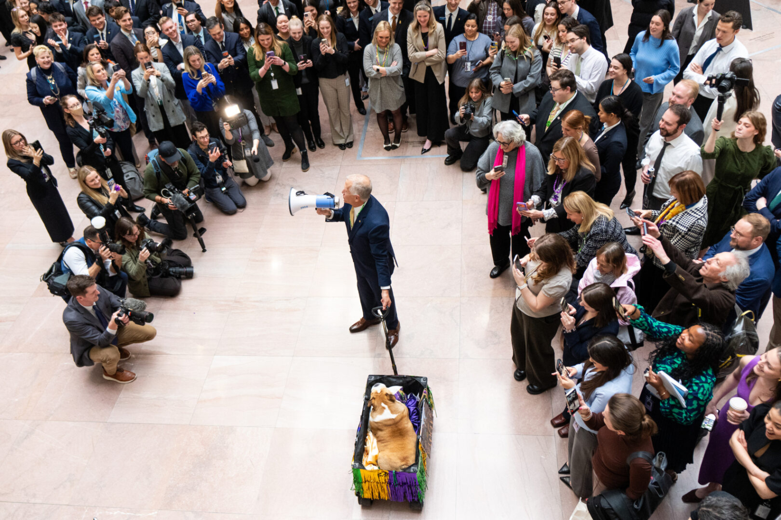 Beads, bones and bipartisanship: Tillis’ last pawrade – Roll Call